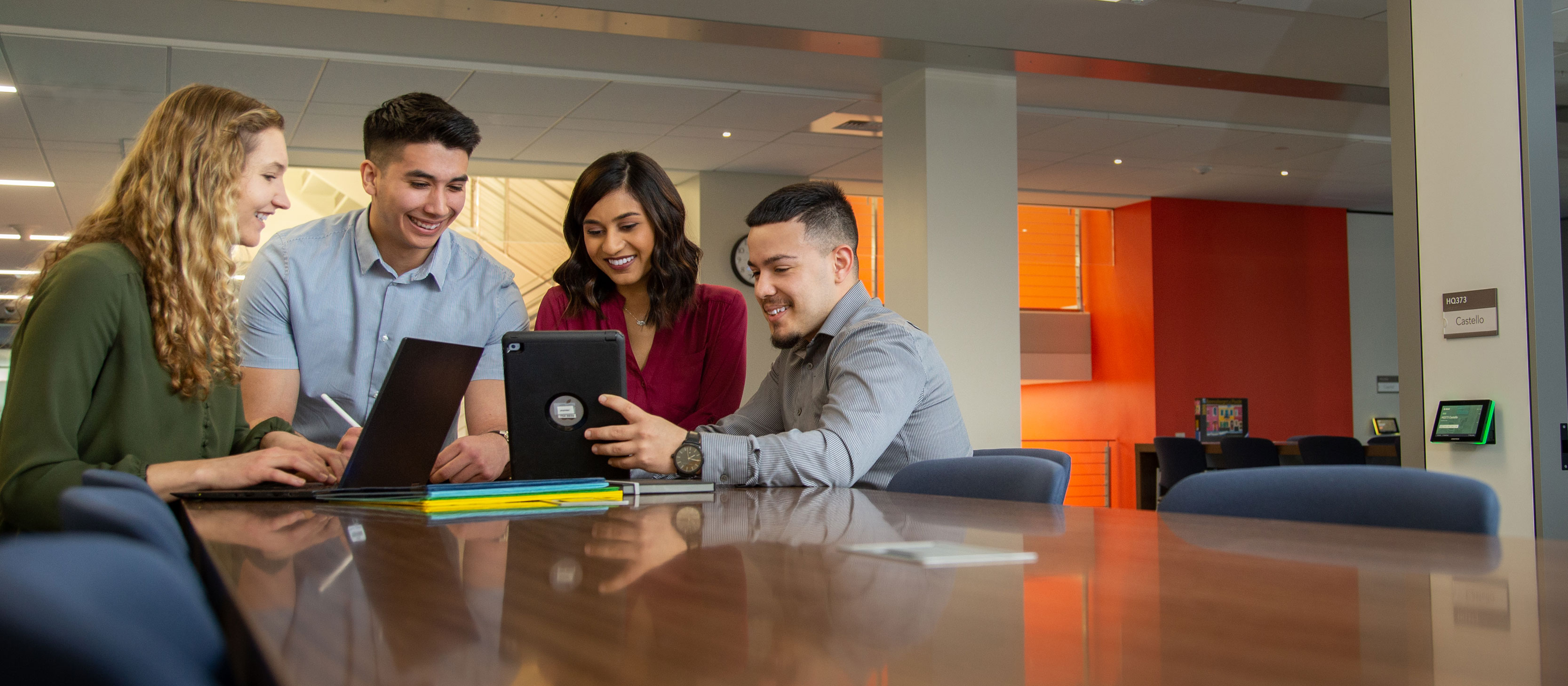 Trabajos para estudiantes